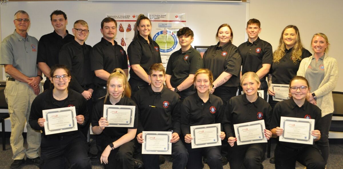 Jefferson College 2021 EMT Program graduates ready to respond – Daily ...