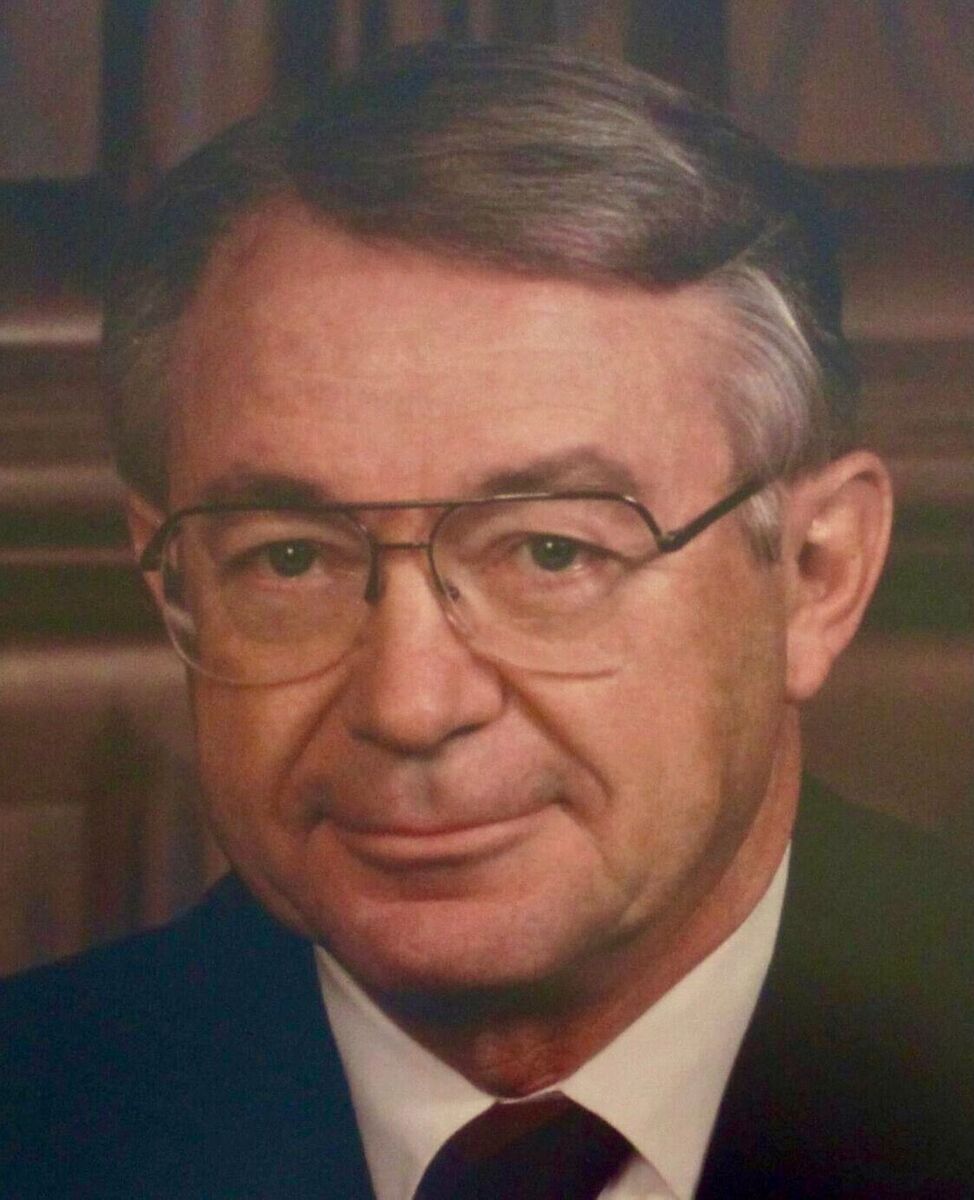 ‘Doc’ Oliver looks back on a lifetime in medicine – Daily Journal Online