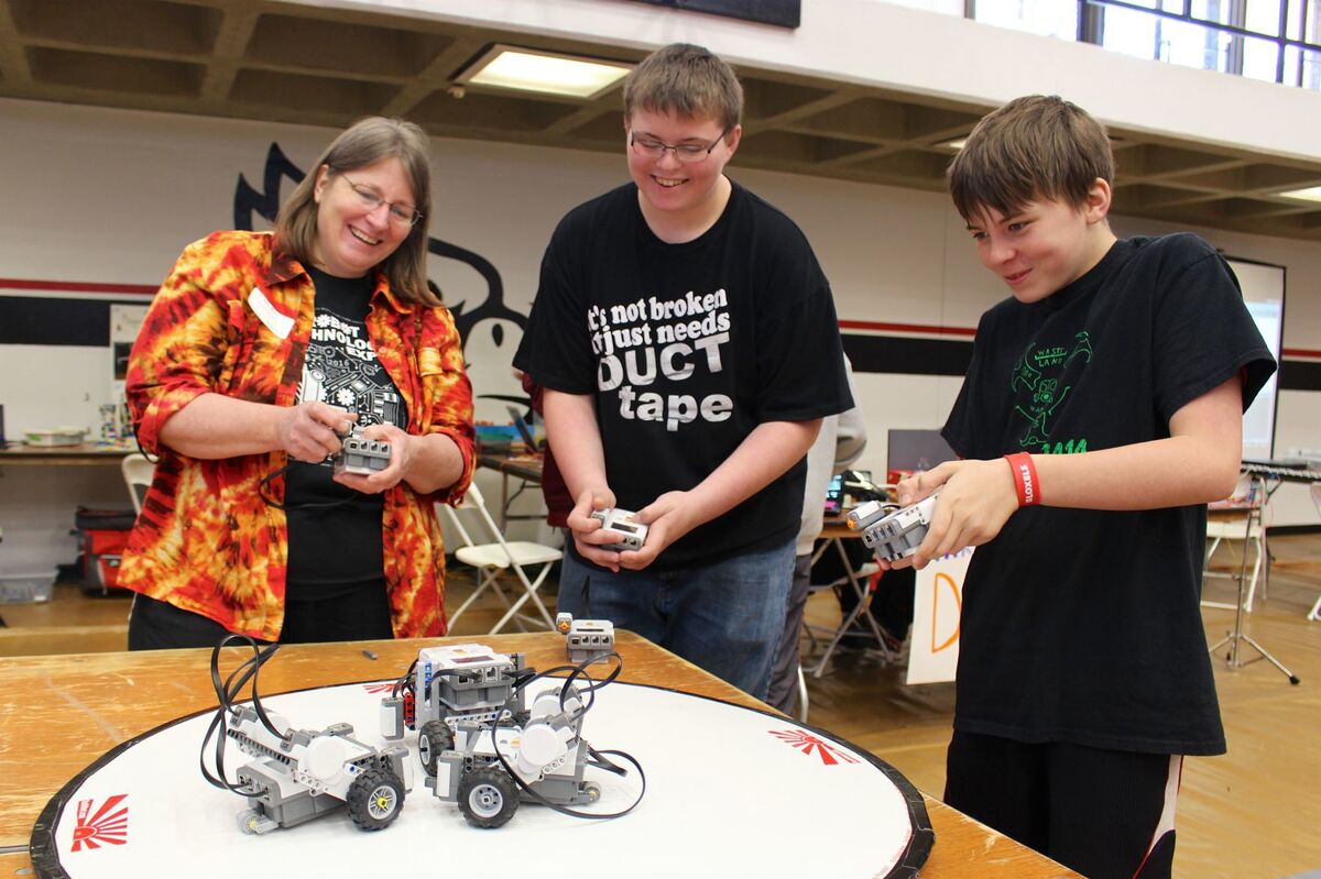 Local Robotics teams hit the big time – Daily Journal Online