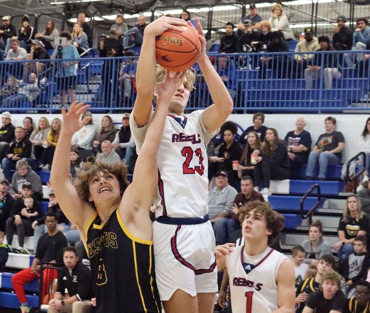 Central slashes through Festus for tourney title – Daily Journal Online