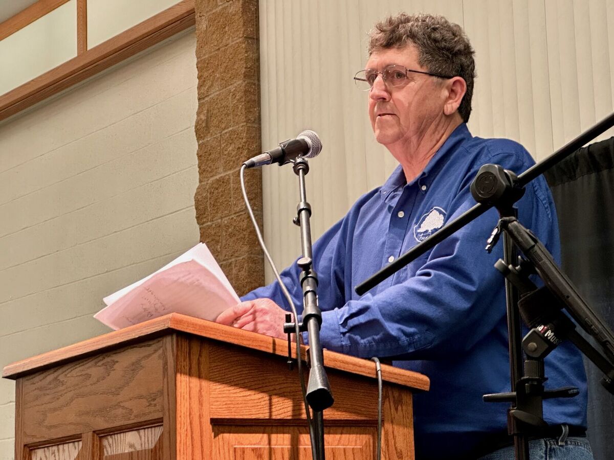 Mayor Forsythe presents outstanding citizen awards at banquet – Daily ...