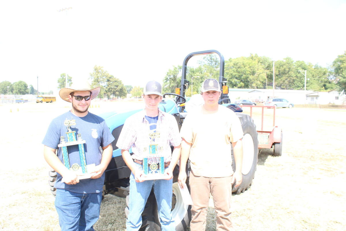 First year FFA members travel to the SEMO District Fair – Daily Journal ...