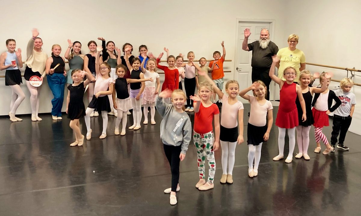 ‘Merry Christmas Show’ returning next month to Centene Center – Daily ...