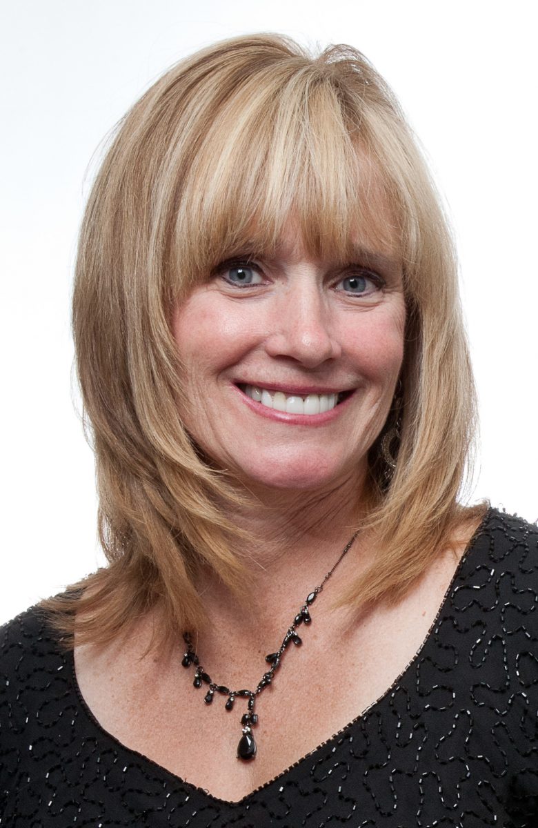 Award-winning vocalist to perform at MAC tomorrow night – Daily Journal ...