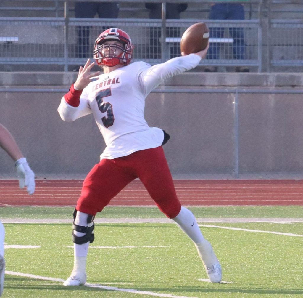 Central chops down mighty Blair Oaks to reach first Show-Me Bowl ...