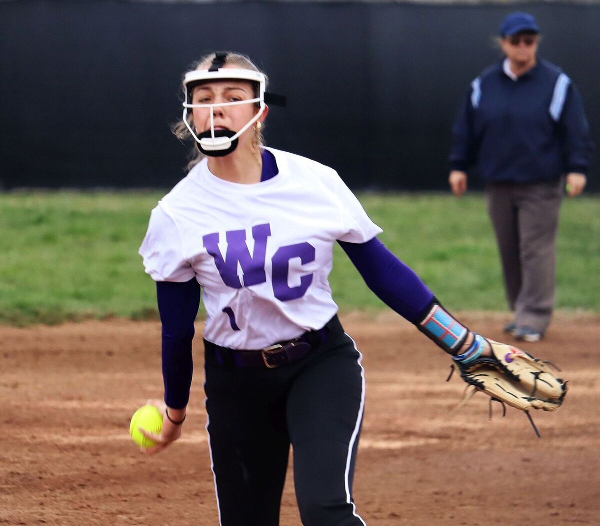 Wednesday Roundup: Lady Bulldogs defeat AV; Wright throws one-hitter ...