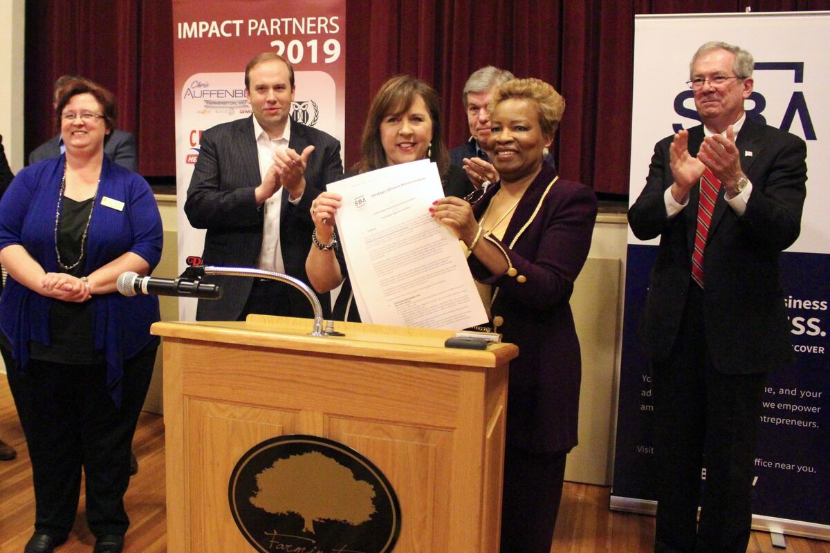 Chamber, SBA sign alliance – Daily Journal Online