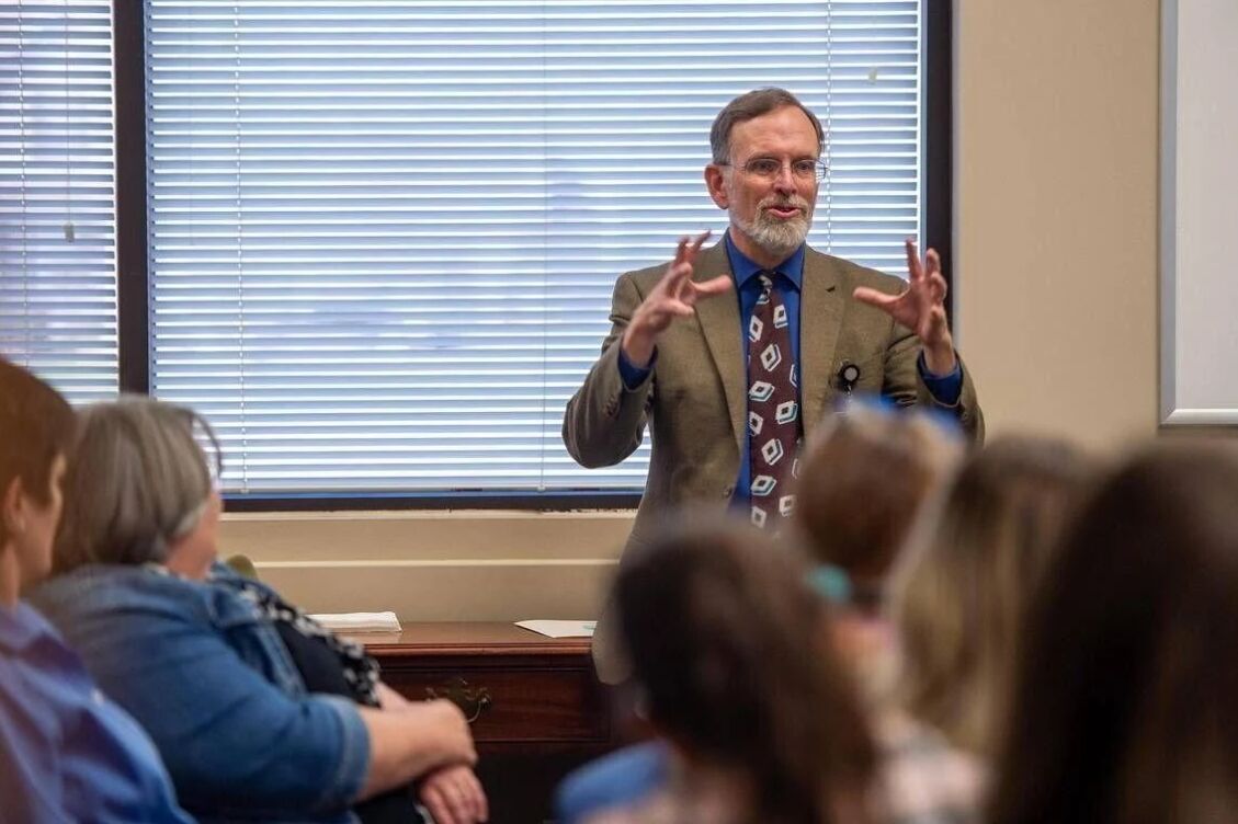 Messenger: Farmington couple questions rule denying them foster kids ...