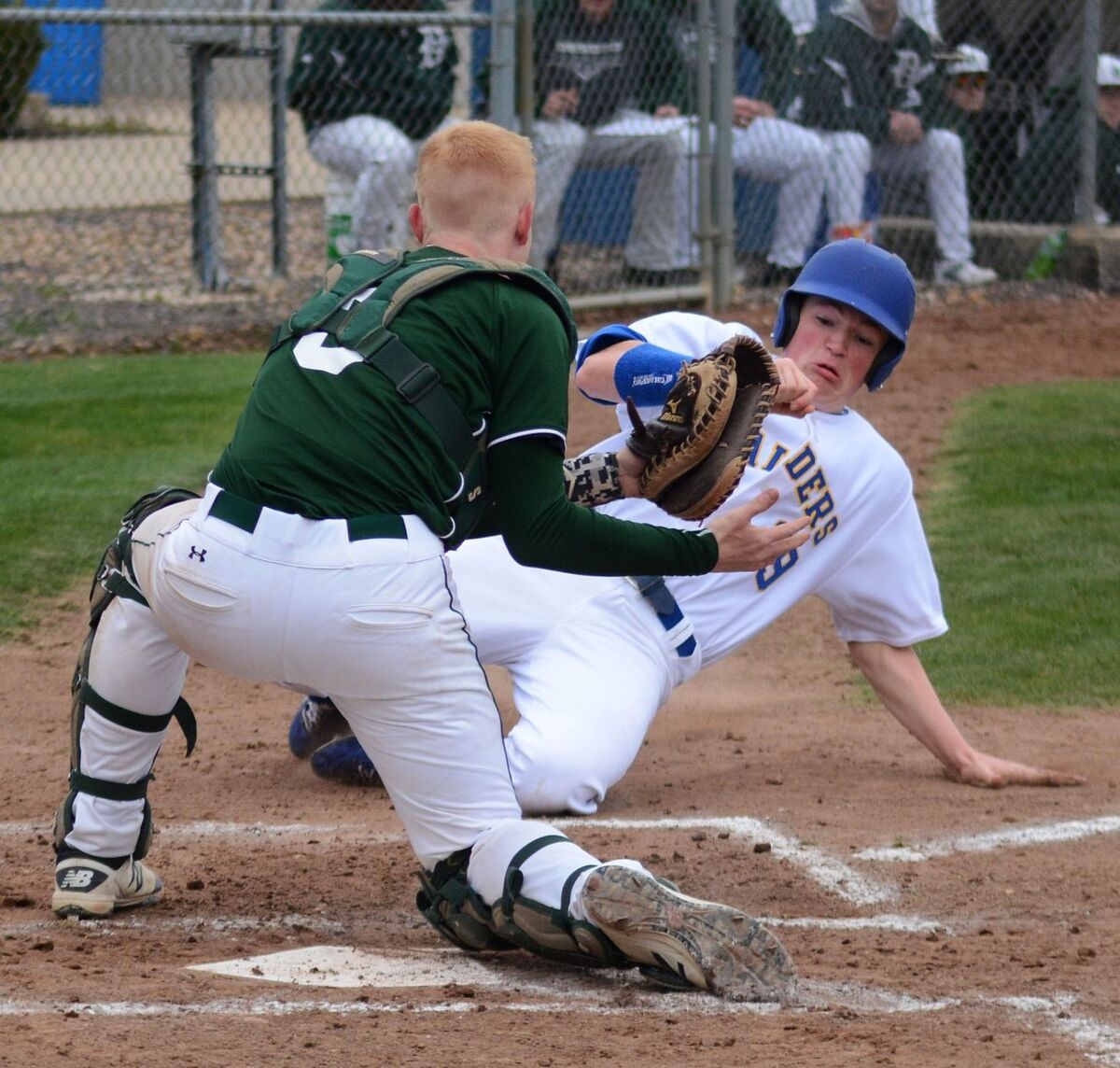 Raiders overtake De Soto with four-run sixth – Daily Journal Online