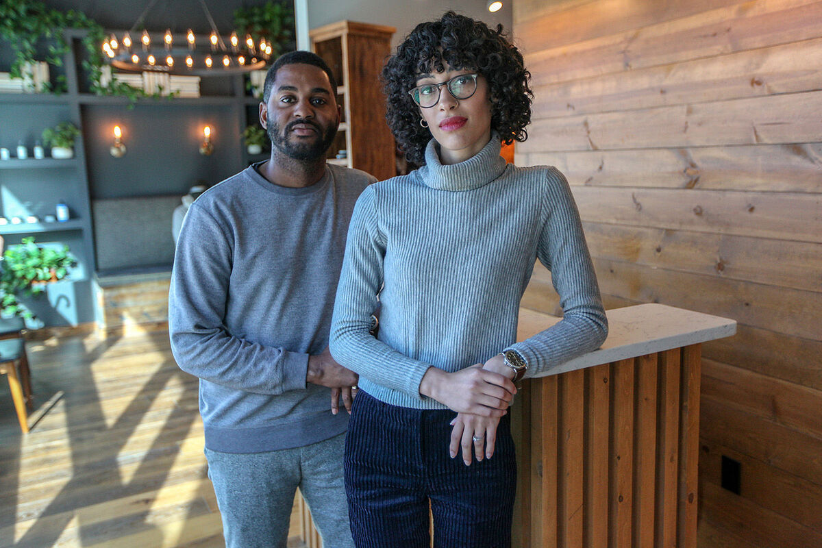 How two Detroit barbershop owners landed a deal with the NFL – Daily ...