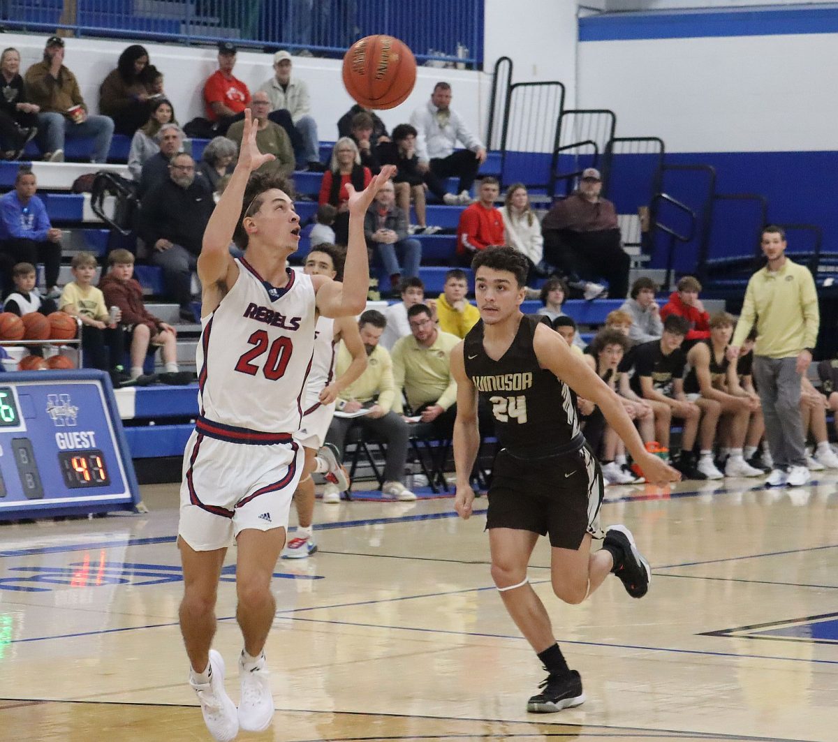 Rebels repeat trophy run at Steighorst Tournament – Daily Journal Online