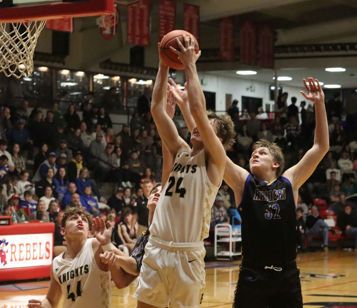 Wednesday Basketball: Knights pull away from Raiders; Ste. Gen. upended ...