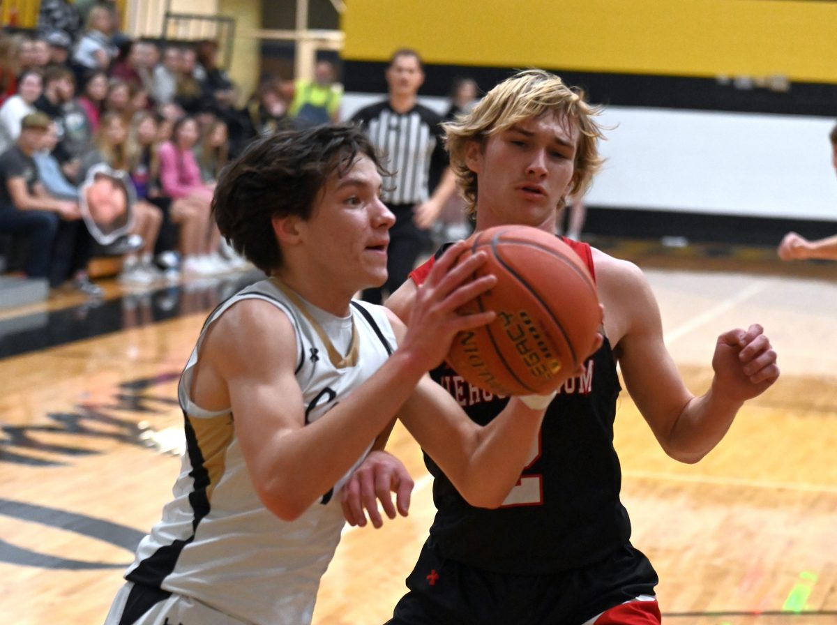 Fredericktown wins battle of Blackcats – Daily Journal Online