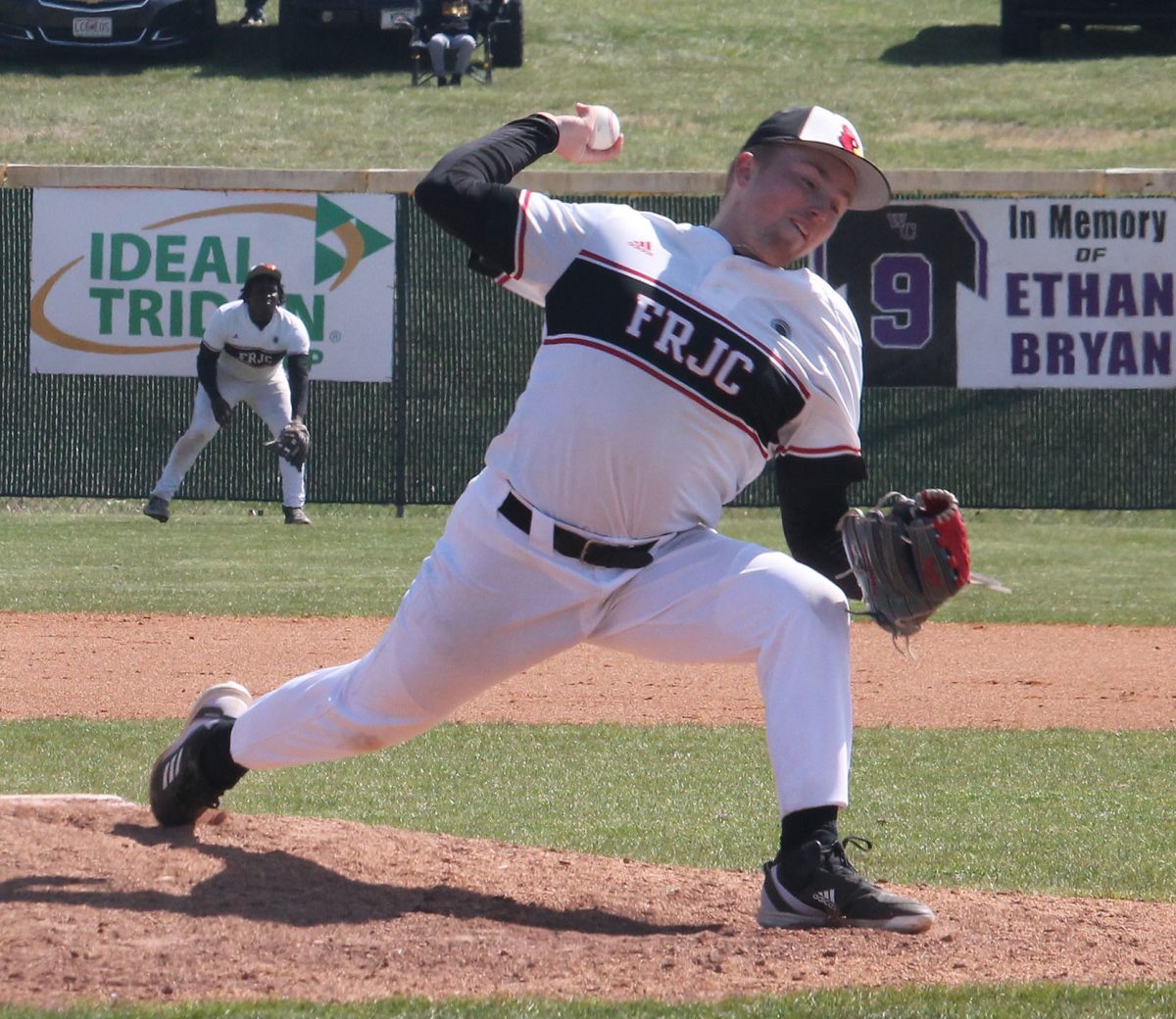 MAC baseball pushes win streak to 6 games – Daily Journal Online