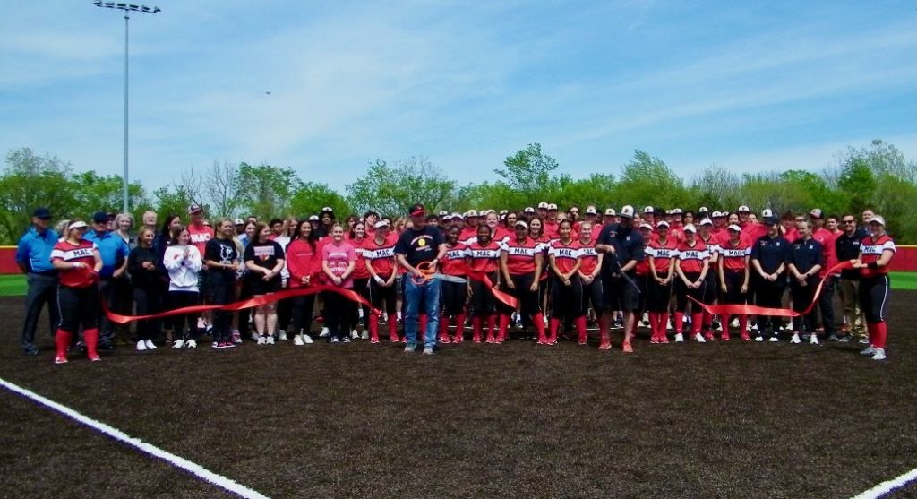 MAC dedicates women’s softball field, facilities – Daily Journal Online