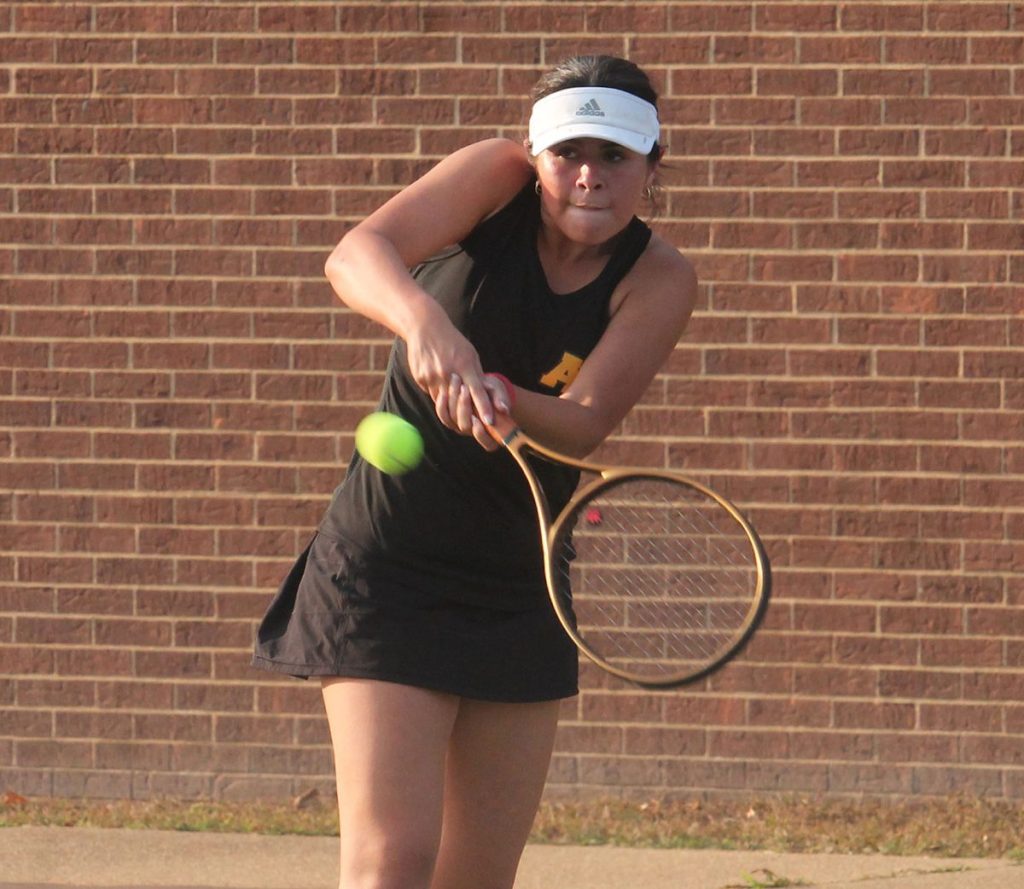 Tuesday Roundup: Doubles sweep propels rising AV past Potosi – Daily ...
