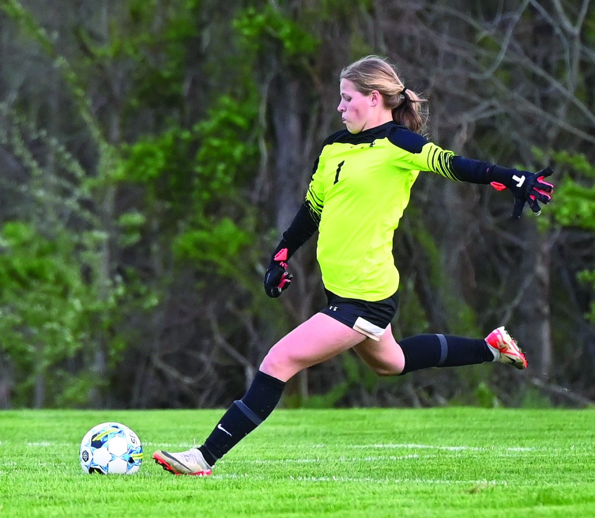 Fredericktown Cats fall to Knights, 3-2 – Daily Journal Online