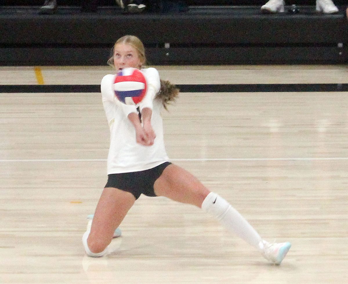 Wednesday Roundup: Farmington controls last two games to defeat AV ...